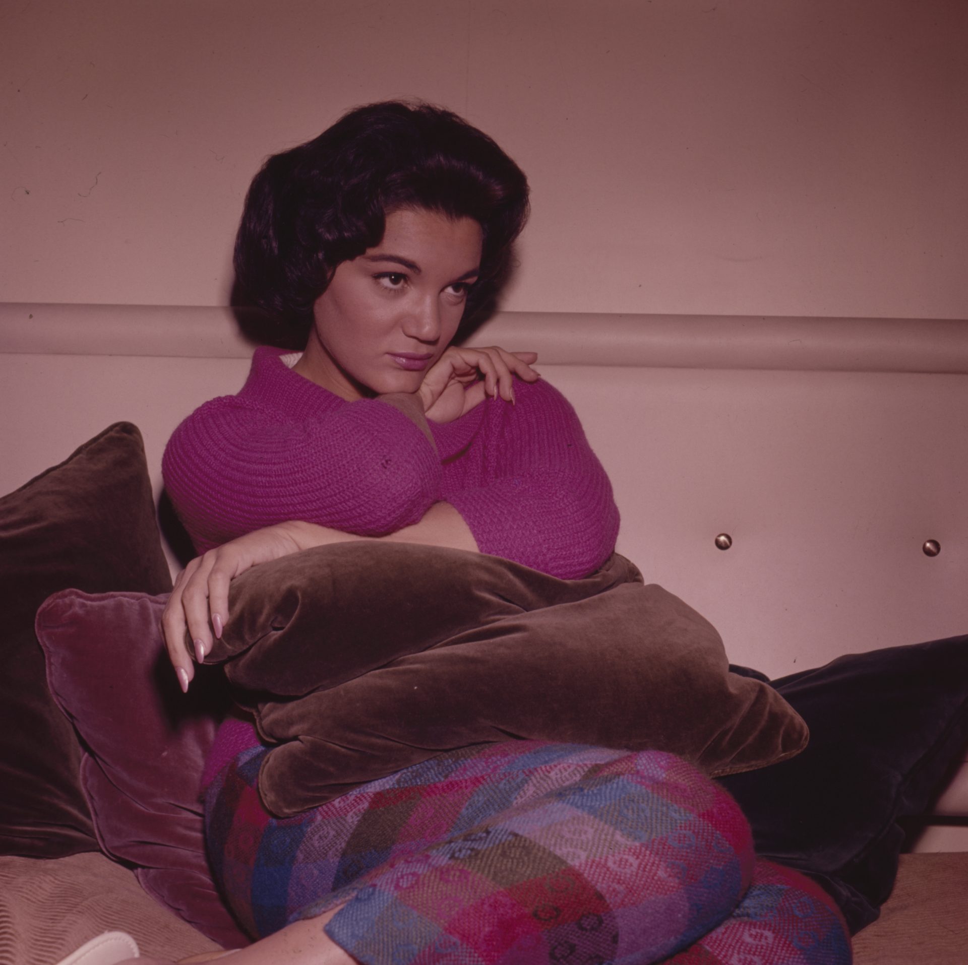 This ’60s Bombshell Lost the ‘Love of Her Life’ & Endured the Death of ...